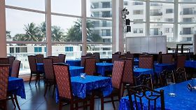 CASTLE BEACH CLUB APARTMENTS MIAMI BEACH